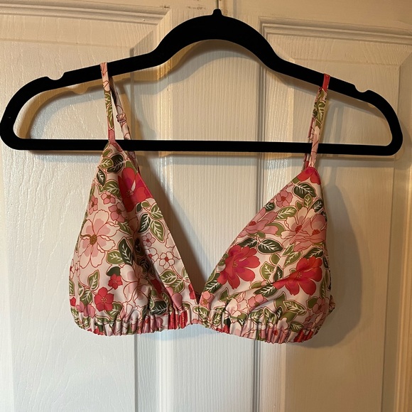 Outerknown | Tops | Outerknown Floral Bra Top | Poshmark